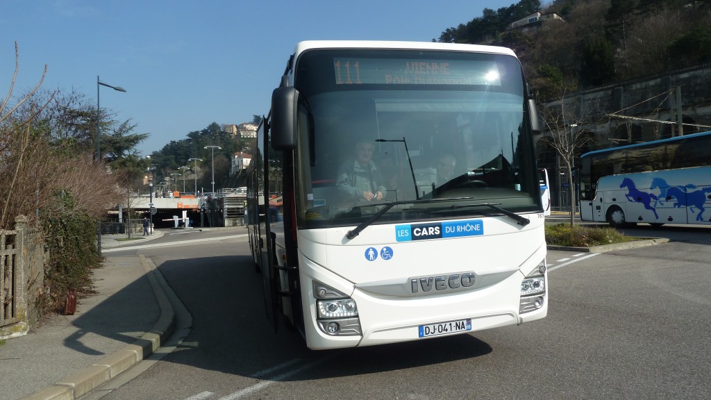 Cars du Rhône ; des maires prennent la parole | L'écume d'un jour