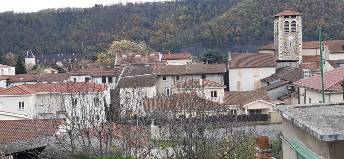 Ampuis (Rhône) : L’Église et la mairie réunies par le nouvel orgue | L ...