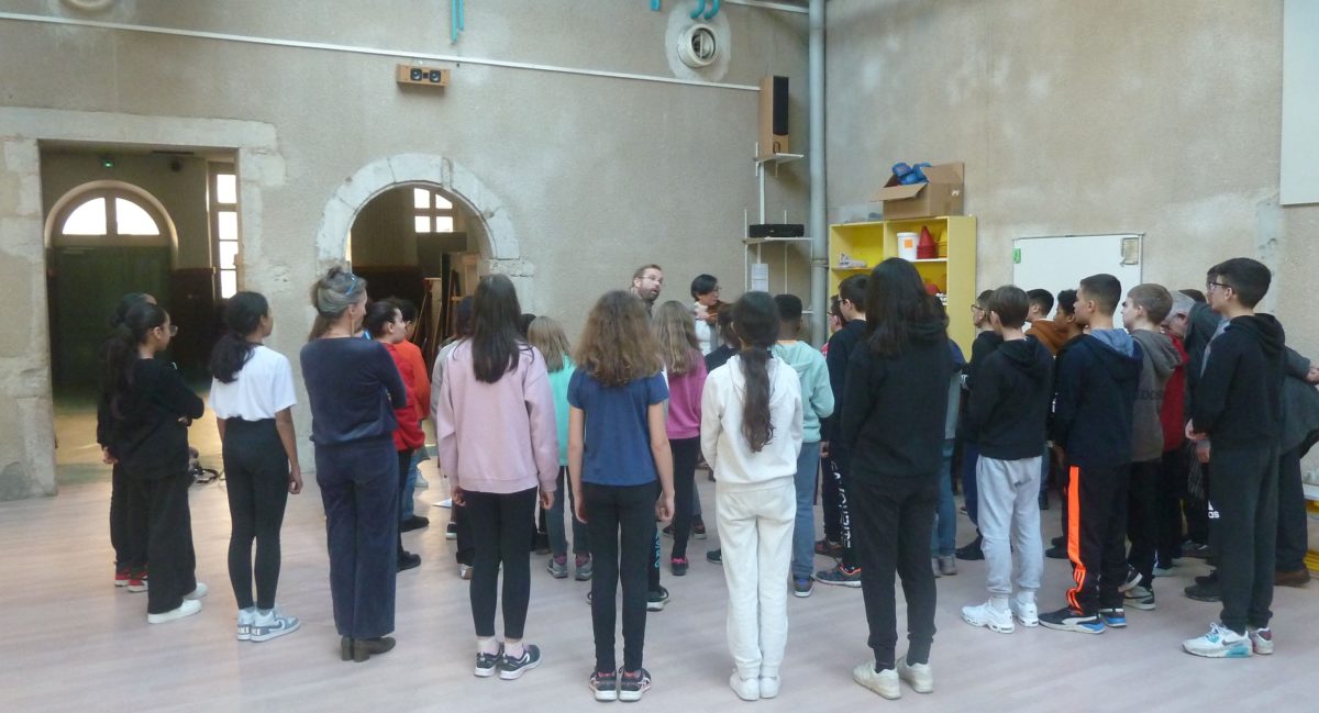 Collège Ponsard à Vienne (Isère) : Quand Chagall rêve Mozart avec le ...